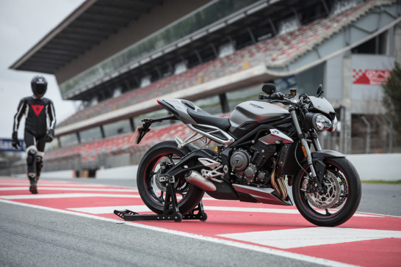 Riding the 2020 Triumph Street Triple 765 RS - ZA Bikers / ZA Lifestyle