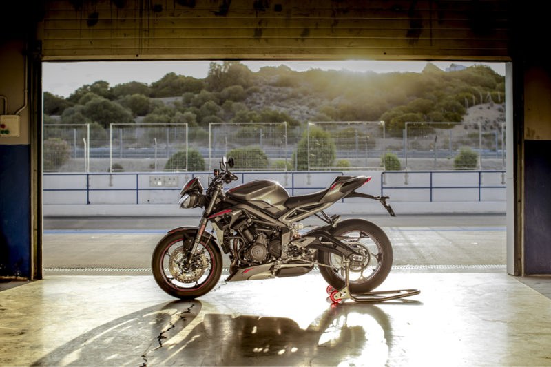 Riding the 2020 Triumph Street Triple 765 RS - ZA Bikers / ZA Lifestyle