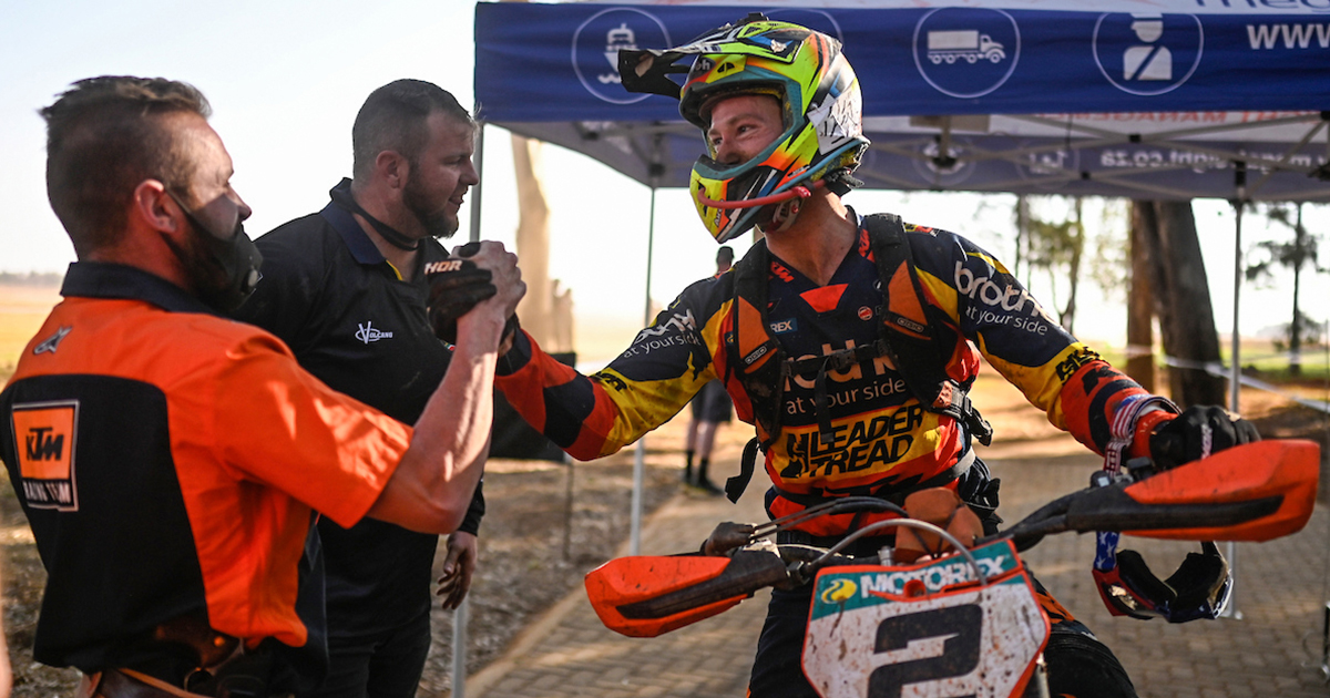 BROTHER LEADER TREAD KTM'S COETZEE SNATCHES CROSS COUNTRY GLORY - ZA ...