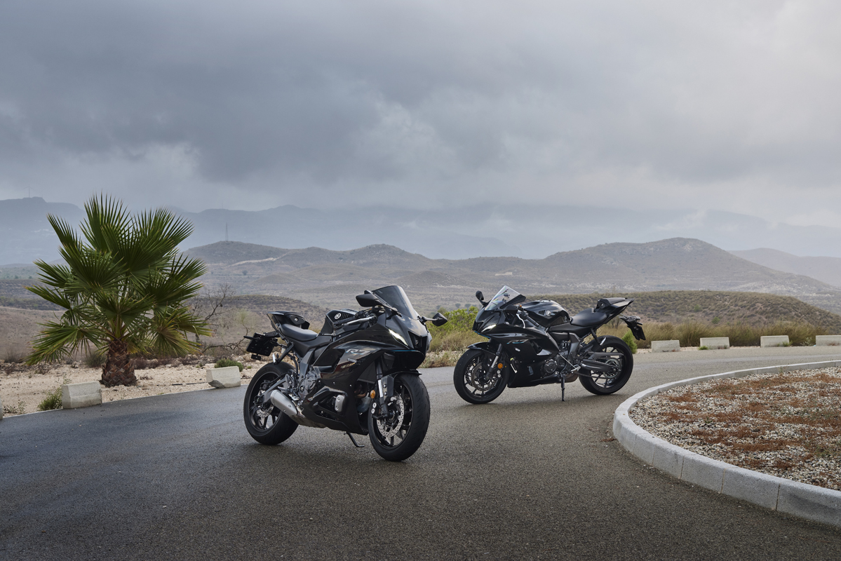 2022_YAM_R7-PRESS_EU_FAMILY_STATIC_008 - ZA Bikers / ZA Lifestyle