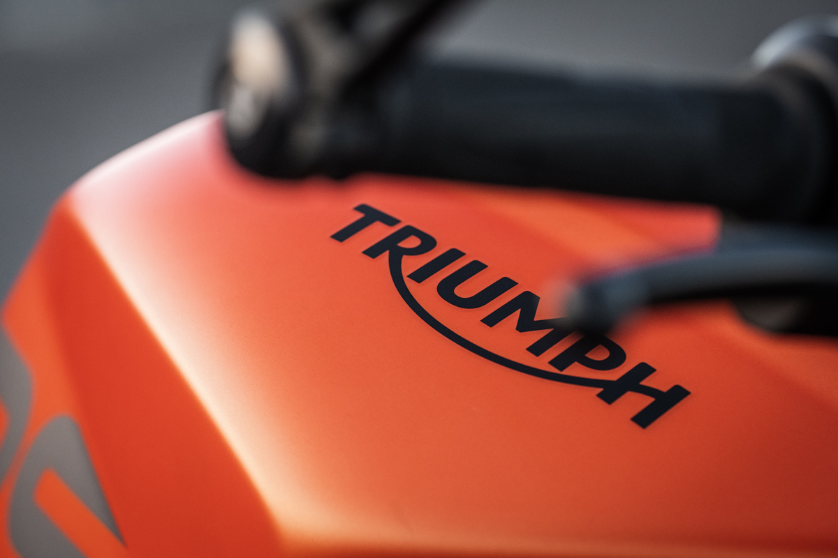 Triumph-Speed-Triple-1200-Baja-Orange-14 - ZA Bikers / ZA Lifestyle