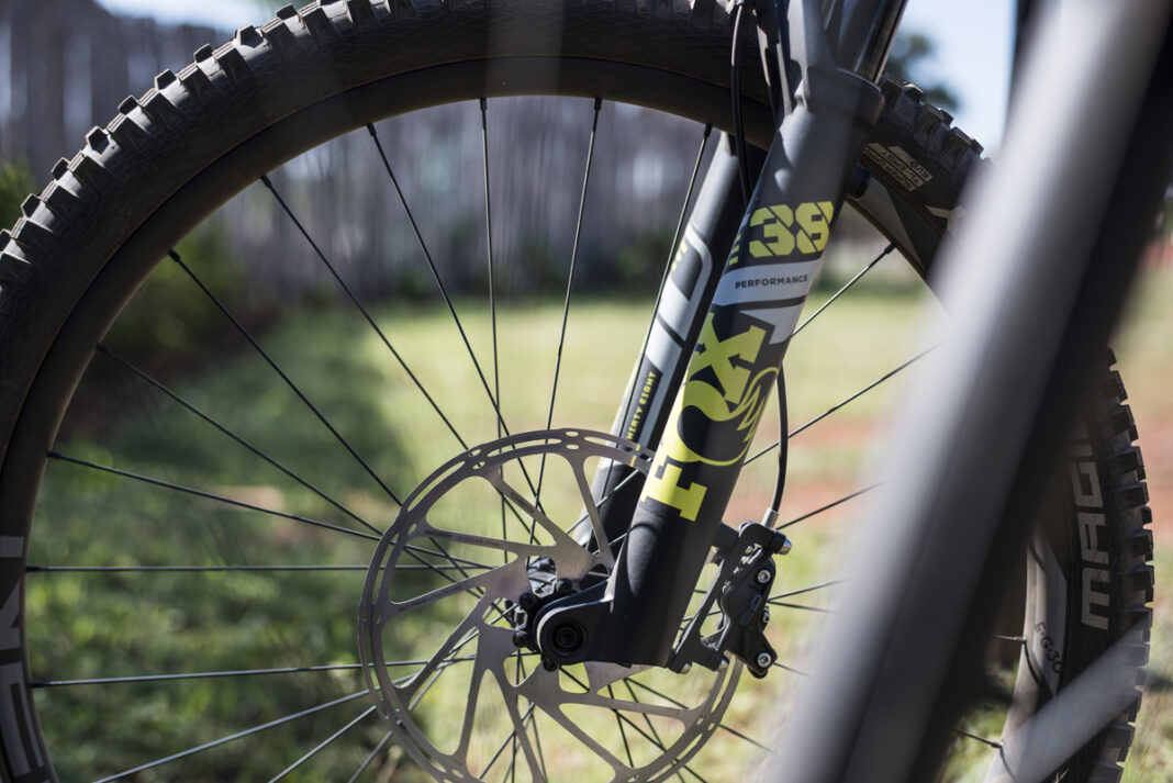 Husqvarna Hard Cross HC4 Enduro and Light Cross LC2 E-bikes–A Fine ...