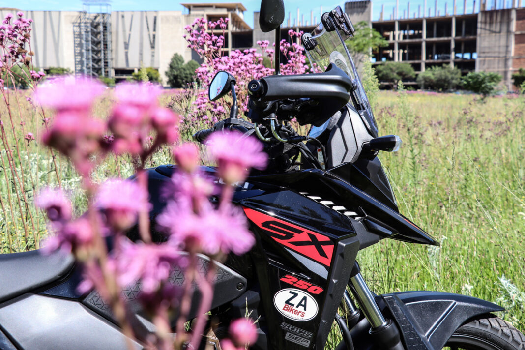 Suzuki 250 SX V-Strom - A bike for the times, and then some! - ZA Bikers
